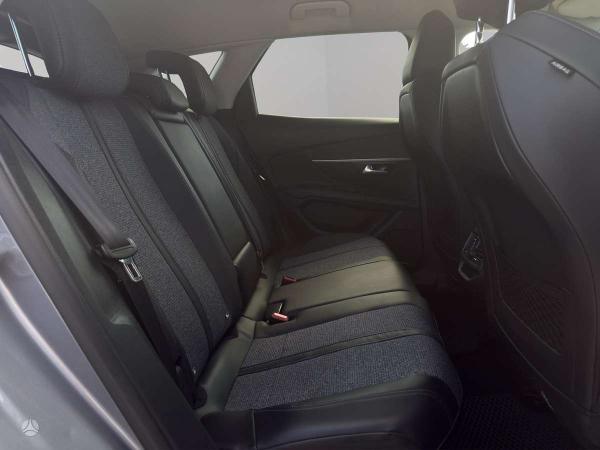 Grey Peugeot 3008 2018 in Kaunas, with an engine capacity of 1.50 L and mileage of 233 thousand km for 13499 €, photo 9 on AUTOMOTO.COM.LV