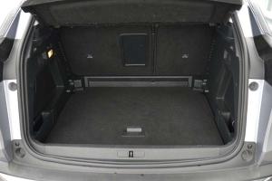 Pelēks Peugeot 3008 2018 Viļņa, ar dzinēja tilpumu 1.50 L un nobraukumu 156 tūkst. km par 11500 €, foto 19 vietnē AUTOMOTO.COM.LV