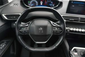 Pelēks Peugeot 3008 2018 Viļņa, ar dzinēja tilpumu 1.50 L un nobraukumu 156 tūkst. km par 11500 €, foto 21 vietnē AUTOMOTO.COM.LV
