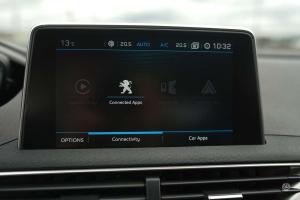 Pelēks Peugeot 3008 2018 Viļņa, ar dzinēja tilpumu 1.50 L un nobraukumu 156 tūkst. km par 11500 €, foto 28 vietnē AUTOMOTO.COM.LV