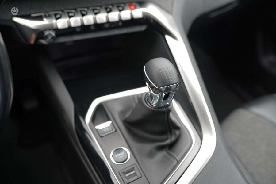 Pelēks Peugeot 3008 2018 Viļņa, ar dzinēja tilpumu 1.50 L un nobraukumu 156 tūkst. km par 11500 €, foto 37 vietnē AUTOMOTO.COM.LV