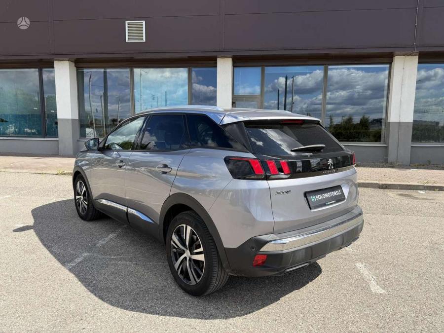 Pelēks Peugeot 3008 2018 Viļņa, ar dzinēja tilpumu 1.50 L un nobraukumu 156 tūkst. km par 11200 €, foto 4 vietnē AUTOMOTO.COM.LV
