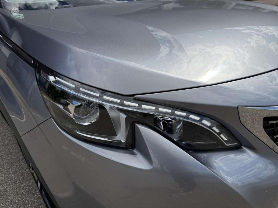 Pelēks Peugeot 3008 2018 Viļņa, ar dzinēja tilpumu 1.50 L un nobraukumu 156 tūkst. km par 11200 €, foto 11 vietnē AUTOMOTO.COM.LV