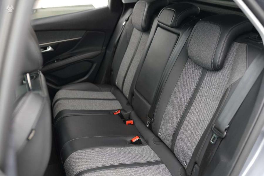 Pelēks Peugeot 3008 2018 Viļņa, ar dzinēja tilpumu 1.50 L un nobraukumu 156 tūkst. km par 11200 €, foto 16 vietnē AUTOMOTO.COM.LV