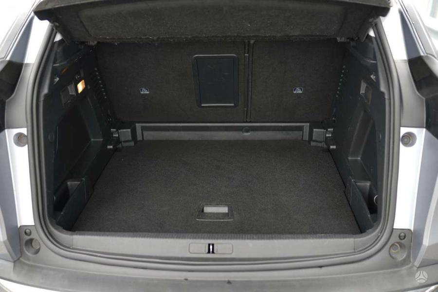 Pelēks Peugeot 3008 2018 Viļņa, ar dzinēja tilpumu 1.50 L un nobraukumu 156 tūkst. km par 11200 €, foto 17 vietnē AUTOMOTO.COM.LV