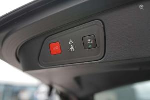 Pelēks Peugeot 3008 2018 Viļņa, ar dzinēja tilpumu 1.50 L un nobraukumu 156 tūkst. km par 11200 €, foto 18 vietnē AUTOMOTO.COM.LV