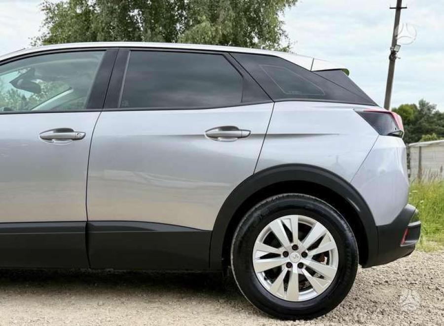 Grey Peugeot 3008 2018 in Siauliai, with an engine capacity of 1.50 L and mileage of 177 thousand km for 13750 €, photo 13 on AUTOMOTO.COM.LV