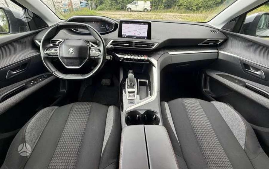 Grey Peugeot 3008 2018 in Siauliai, with an engine capacity of 1.50 L and mileage of 177 thousand km for 13750 €, photo 30 on AUTOMOTO.COM.LV