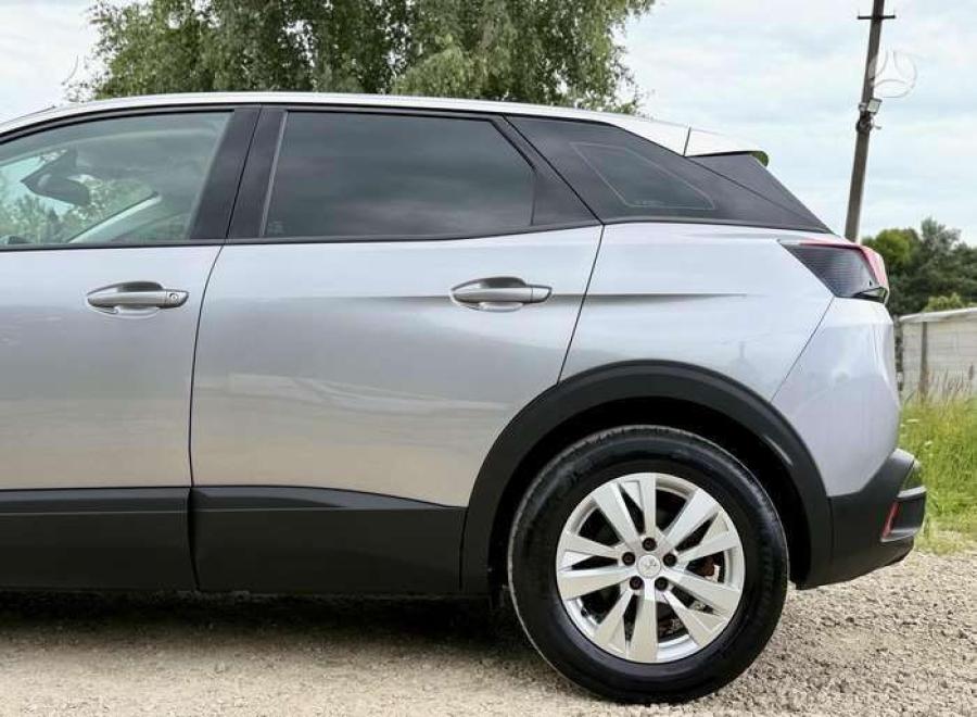 Pelēks Peugeot 3008 2018 Šauļi, ar dzinēja tilpumu 1.50 L un nobraukumu 177 tūkst. km par 13750 €, foto 13 vietnē AUTOMOTO.COM.LV