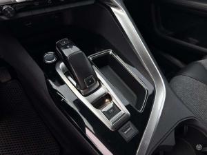 Grey Peugeot 3008 2018 in Kaunas, with an engine capacity of 1.50 L and mileage of 233 thousand km for 13499 €, photo 15 on AUTOMOTO.COM.LV