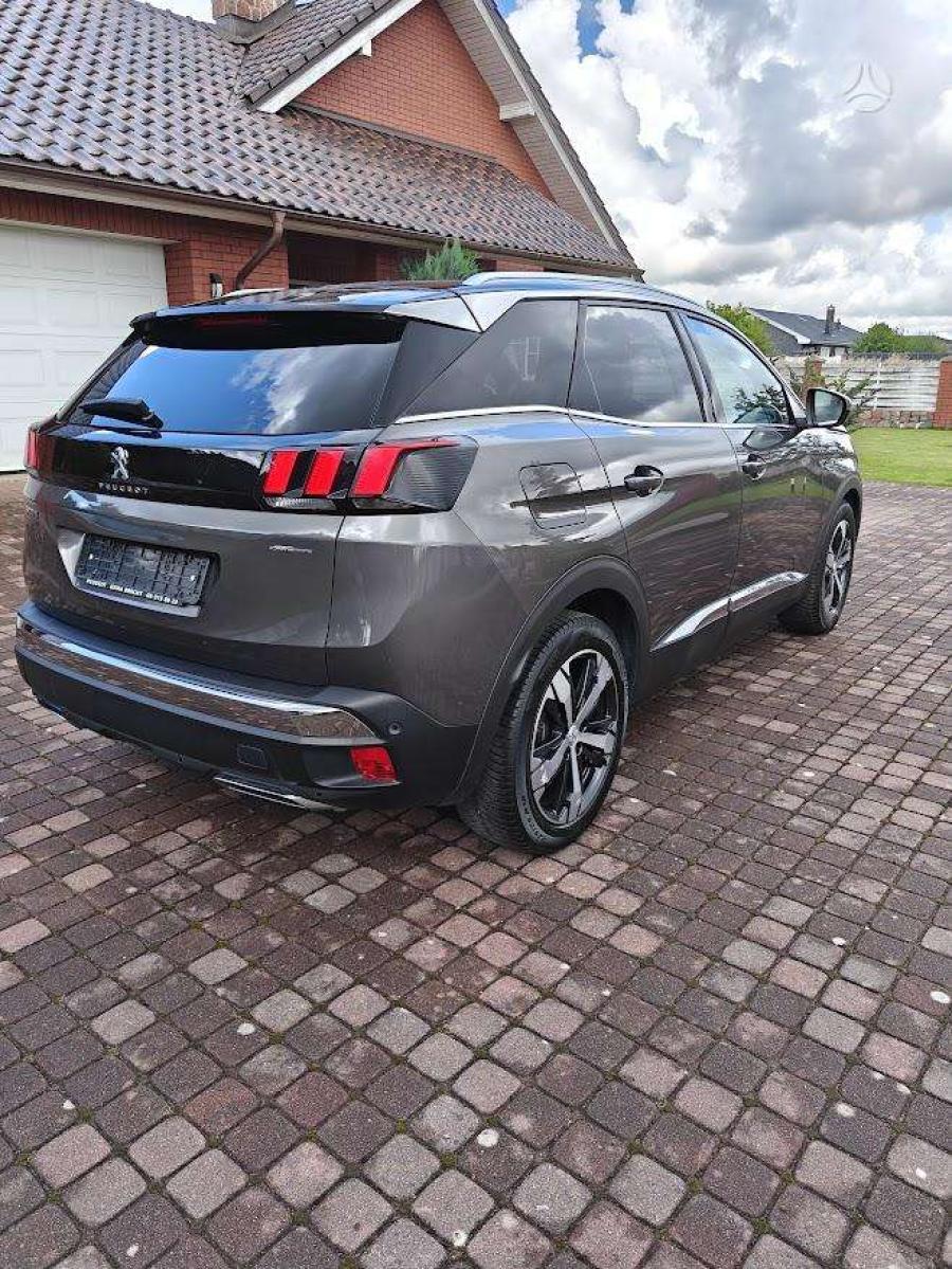 Grey Peugeot 3008 2018 in Gargzdai, with an engine capacity of 1.50 L and mileage of 140 thousand km for 13995 €, photo 4 on AUTOMOTO.COM.LV