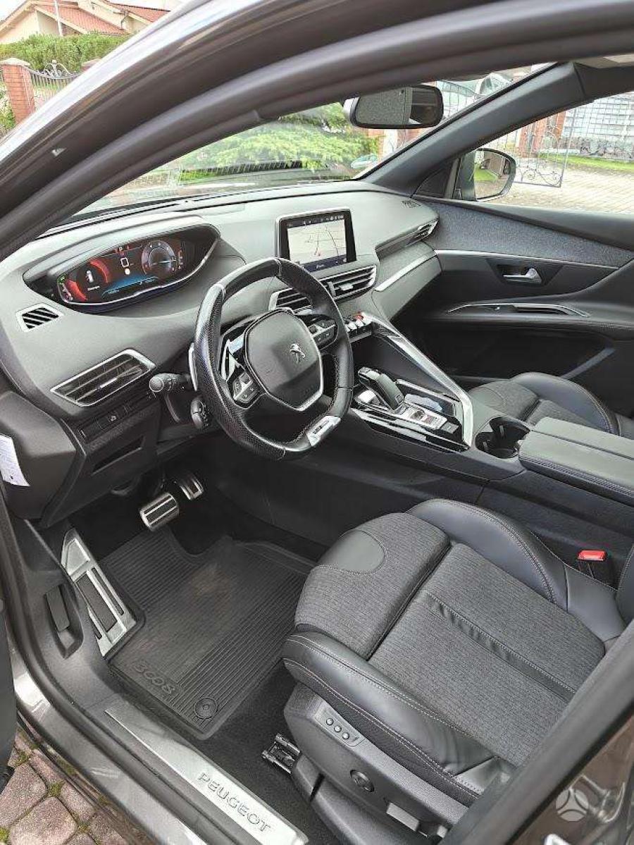 Grey Peugeot 3008 2018 in Gargzdai, with an engine capacity of 1.50 L and mileage of 140 thousand km for 13995 €, photo 9 on AUTOMOTO.COM.LV