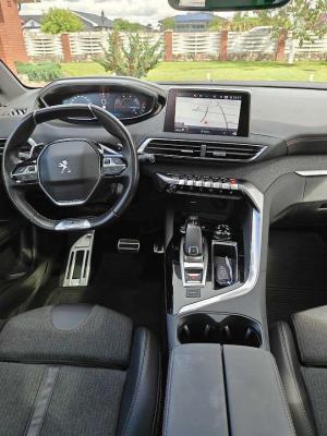 Grey Peugeot 3008 2018 in Gargzdai, with an engine capacity of 1.50 L and mileage of 140 thousand km for 13995 €, photo 10 on AUTOMOTO.COM.LV