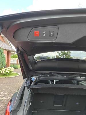 Grey Peugeot 3008 2018 in Gargzdai, with an engine capacity of 1.50 L and mileage of 140 thousand km for 13995 €, photo 15 on AUTOMOTO.COM.LV