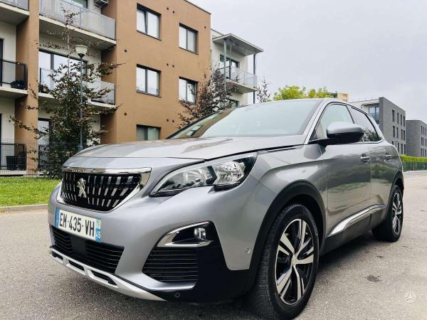 Peugeot 3008 2018 in Kaunas on AUTOMOTO.COM.LV Grey Peugeot 3008 2018 in Kaunas, with an engine capacity of 1.56 L and mileage of 232 thousand km for 11500 €, photo 4 on AUTOMOTO.COM.LV