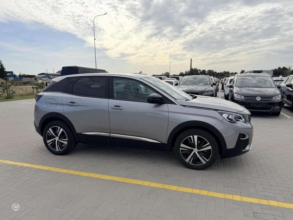 Pelēks Peugeot 3008 2018 Tauragė, ar dzinēja tilpumu 1.50 L un nobraukumu 162 tūkst. km par 11200 €, foto 9 vietnē AUTOMOTO.COM.LV