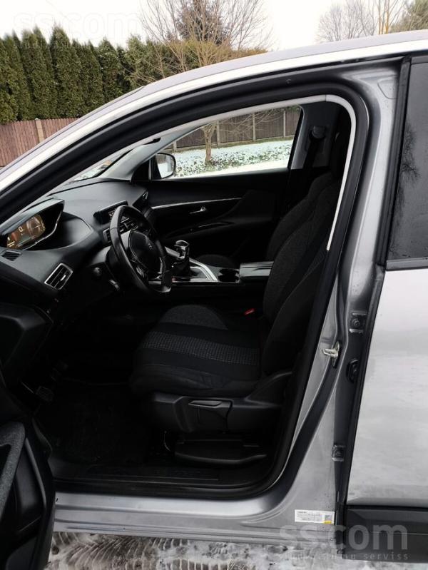 Grey Peugeot 3008 2018 in Jelgava, with an engine capacity of 1.50 L and mileage of 20 thousand km for 10000 €, photo 7 on AUTOMOTO.COM.LV
