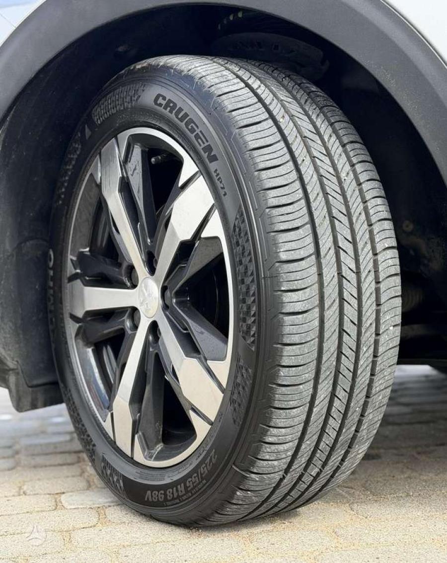 Grey Peugeot 3008 2018 in Taurage, with an engine capacity of 2.00 L and mileage of 182 thousand km for 11600 €, photo 33 on AUTOMOTO.COM.LV