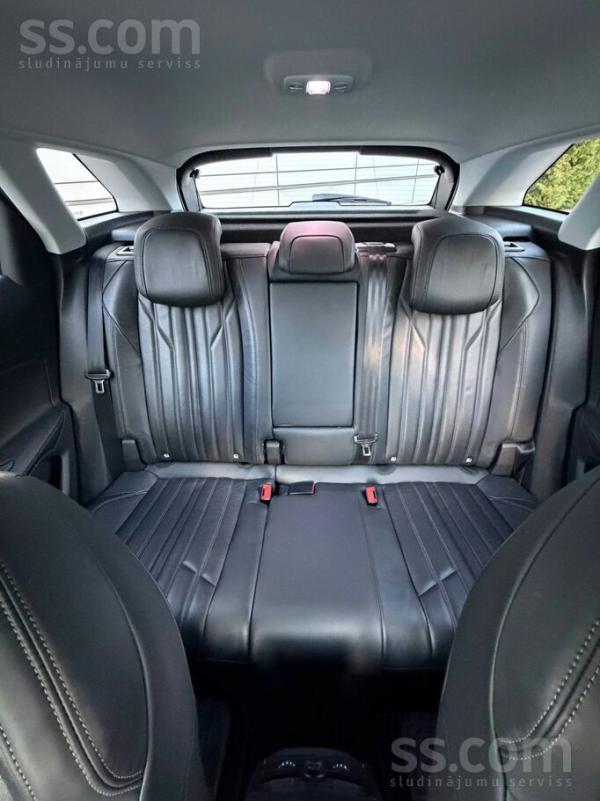 Grey Peugeot 3008 2018 in Riga, with an engine capacity of 1.20 L and mileage of 170 thousand km for 14000 €, photo 9 on AUTOMOTO.COM.LV