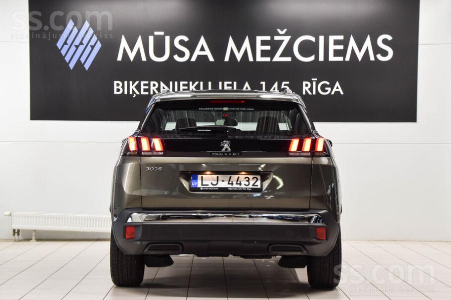 Grey Peugeot 3008 2018 in Riga, with an engine capacity of 1.60 L and mileage of 81 thousand km for 12390 €, photo 8 on AUTOMOTO.COM.LV