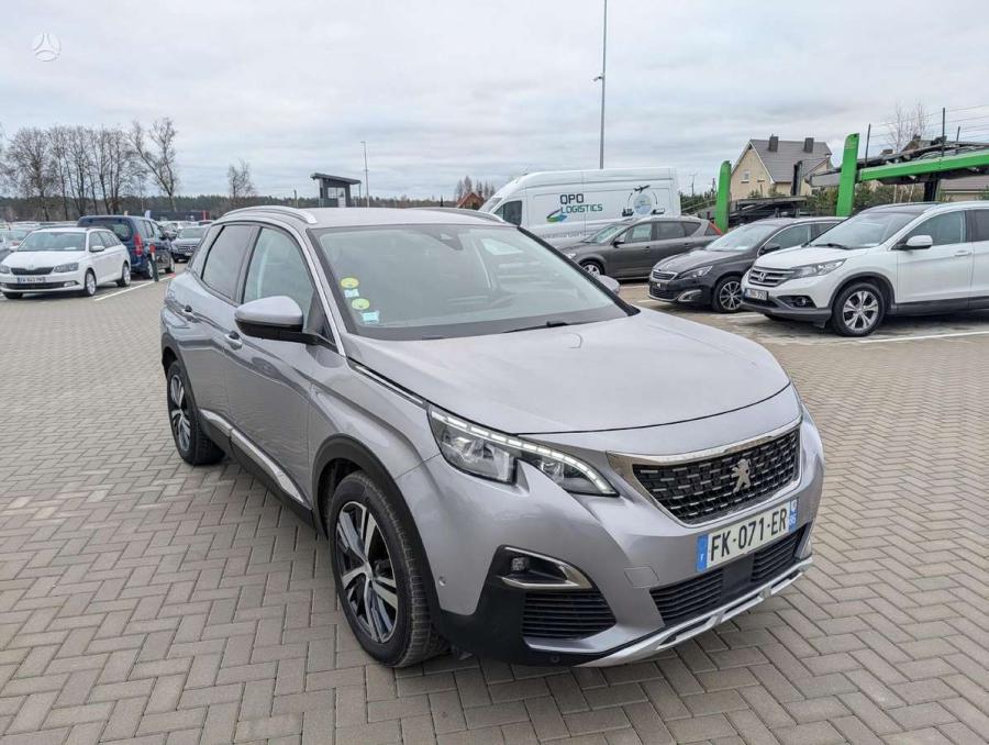Grey Peugeot 3008 2019 in Taurage, with an engine capacity of 1.50 L and mileage of 164 thousand km for 12900 €, photo 3 on AUTOMOTO.COM.LV