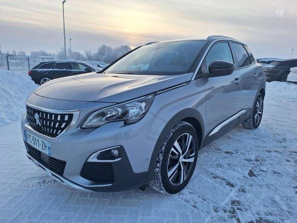Grey Peugeot 3008 2019 in Taurage, with an engine capacity of 1.20 L and mileage of 97 thousand km for 10500 €, photo 3 on AUTOMOTO.COM.LV