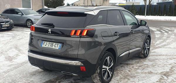 Grey Peugeot 3008 2019 in Taurage, with an engine capacity of 1.50 L and mileage of 262 thousand km for 12600 €, photo 5 on AUTOMOTO.COM.LV