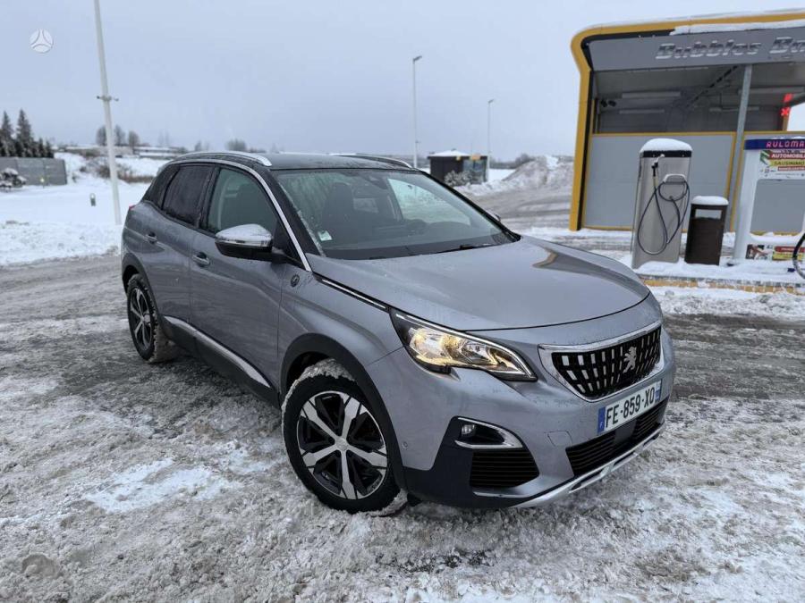 Grey Peugeot 3008 2019 in Taurage, with an engine capacity of 1.20 L and mileage of 117 thousand km for 10500 €, photo 3 on AUTOMOTO.COM.LV
