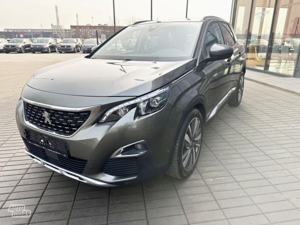 Grey Peugeot 3008 2019 in Kaunas, with an engine capacity of 1.20 L and mileage of 205 thousand km for 11700 €, photo 1 on AUTOMOTO.COM.LV