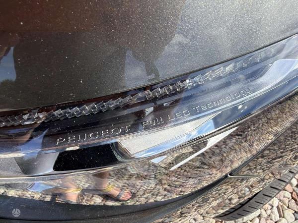 Pelēks Peugeot 3008 2019 Utena, ar dzinēja tilpumu 1.50 L un nobraukumu 268 tūkst. km par 8990 €, foto 5 vietnē AUTOMOTO.COM.LV