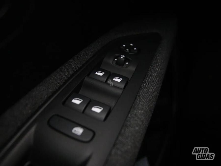 Pelēks Peugeot 3008 2019 Viļņa, ar dzinēja tilpumu 1.20 L un nobraukumu 177 tūkst. km par 10999 €, foto 27 vietnē AUTOMOTO.COM.LV