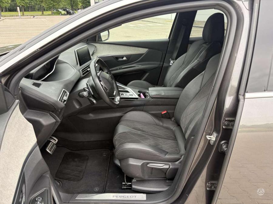 Grey Peugeot 3008 2019 in Kaunas, with an engine capacity of 2.00 L and mileage of 200 thousand km for 13500 €, photo 11 on AUTOMOTO.COM.LV