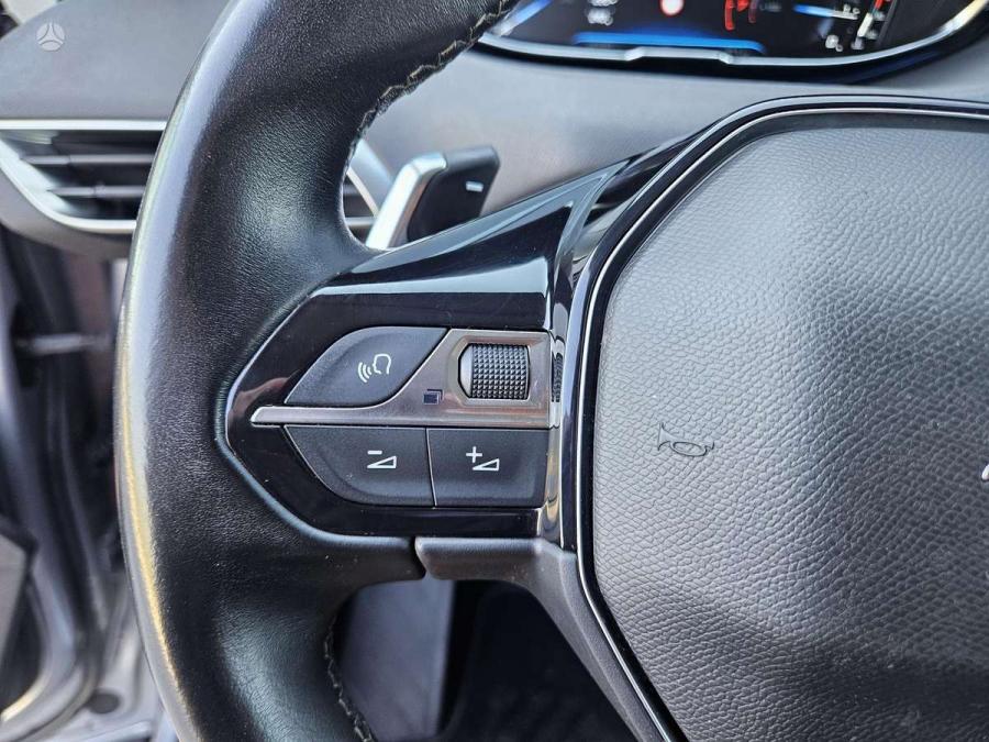 Pelēks Peugeot 3008 2019 Kauņa, ar dzinēja tilpumu 1.20 L un nobraukumu 185 tūkst. km par 10450 €, foto 12 vietnē AUTOMOTO.COM.LV