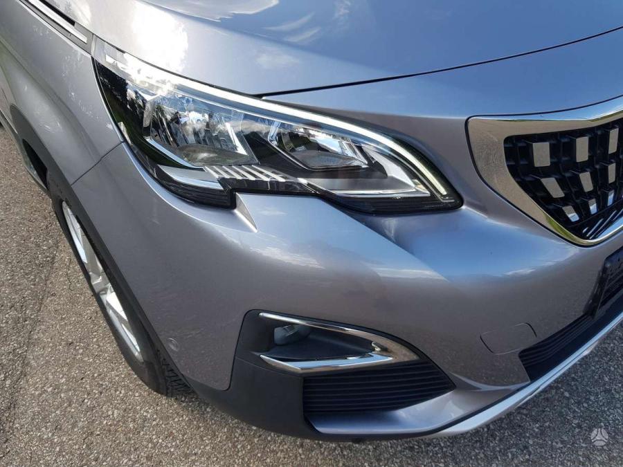 Pelēks Peugeot 3008 2019 Radviliškis, ar dzinēja tilpumu 1.50 L un nobraukumu 181 tūkst. km par 11900 €, foto 16 vietnē AUTOMOTO.COM.LV