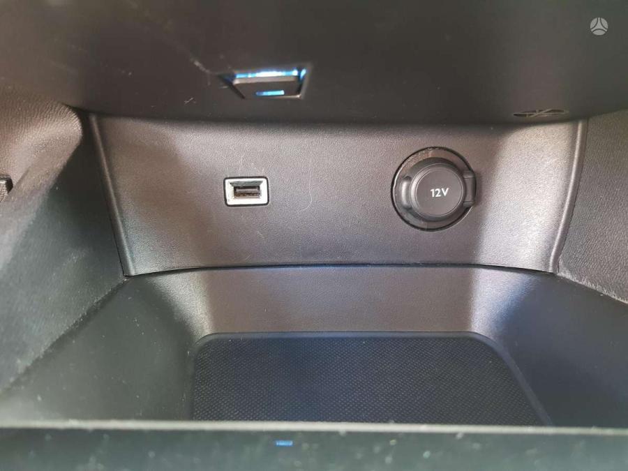 Pelēks Peugeot 3008 2019 Radviliškis, ar dzinēja tilpumu 1.50 L un nobraukumu 181 tūkst. km par 11900 €, foto 40 vietnē AUTOMOTO.COM.LV