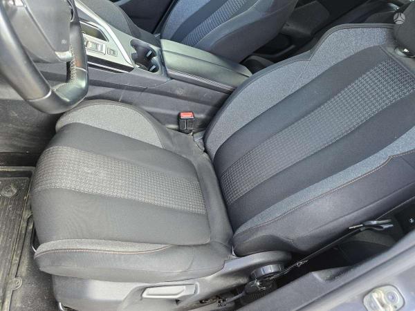 Grey Peugeot 3008 2019 in Taurage, with an engine capacity of 1.50 L and mileage of 320 thousand km for 8800 €, photo 11 on AUTOMOTO.COM.LV