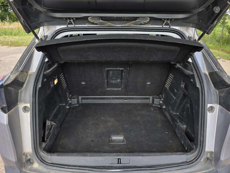 Pelēks Peugeot 3008 2019 Tauragė, ar dzinēja tilpumu 1.50 L un nobraukumu 320 tūkst. km par 8800 €, foto 14 vietnē AUTOMOTO.COM.LV