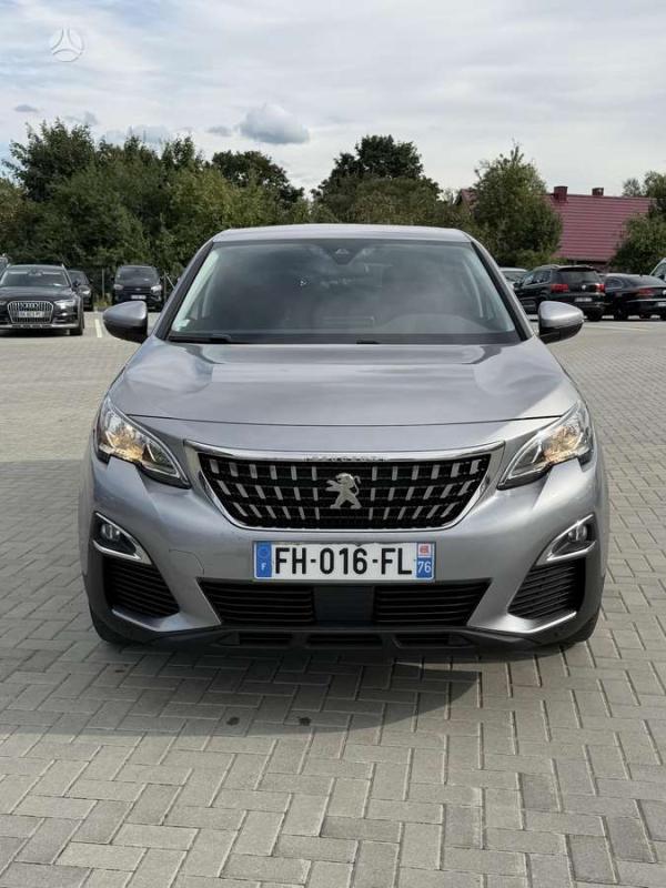 Grey Peugeot 3008 2019 in Taurage, with an engine capacity of 1.50 L and mileage of 242 thousand km for 10200 €, photo 4 on AUTOMOTO.COM.LV