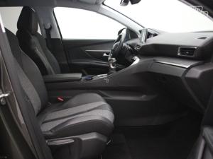 Pelēks Peugeot 3008 2020 Viļņa, ar dzinēja tilpumu 1.50 L un nobraukumu 218 tūkst. km par 13699 €, foto 14 vietnē AUTOMOTO.COM.LV