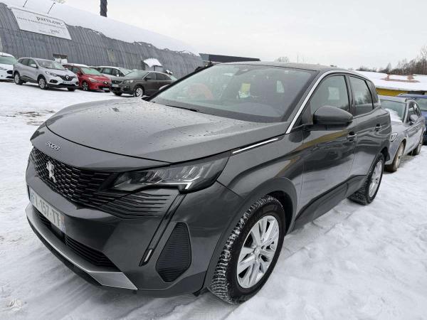 Grey Peugeot 3008 2020 in Kaunas, with an engine capacity of 1.20 L and mileage of 143 thousand km for 11979 €, photo 2 on AUTOMOTO.COM.LV