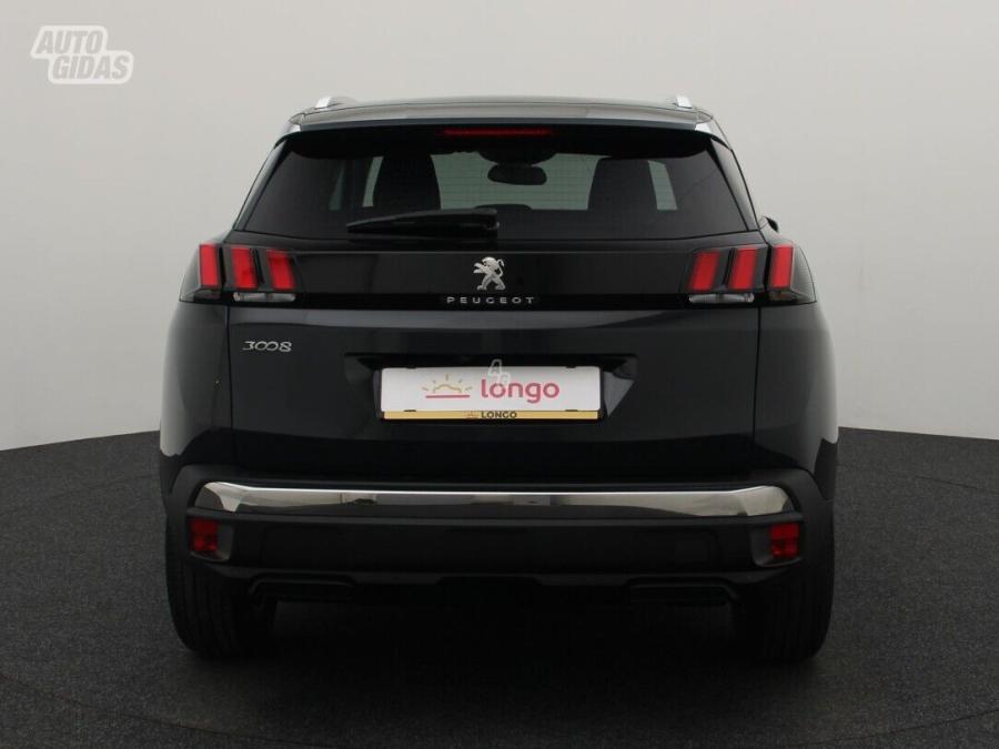 Grey Peugeot 3008 2020 in Vilnius, with an engine capacity of 1.20 L and mileage of 102 thousand km for 13399 €, photo 5 on AUTOMOTO.COM.LV
