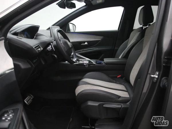 Grey Peugeot 3008 2020 in Vilnius, with an engine capacity of 1.60 L and mileage of 239 thousand km for 14699 €, photo 4 on AUTOMOTO.COM.LV