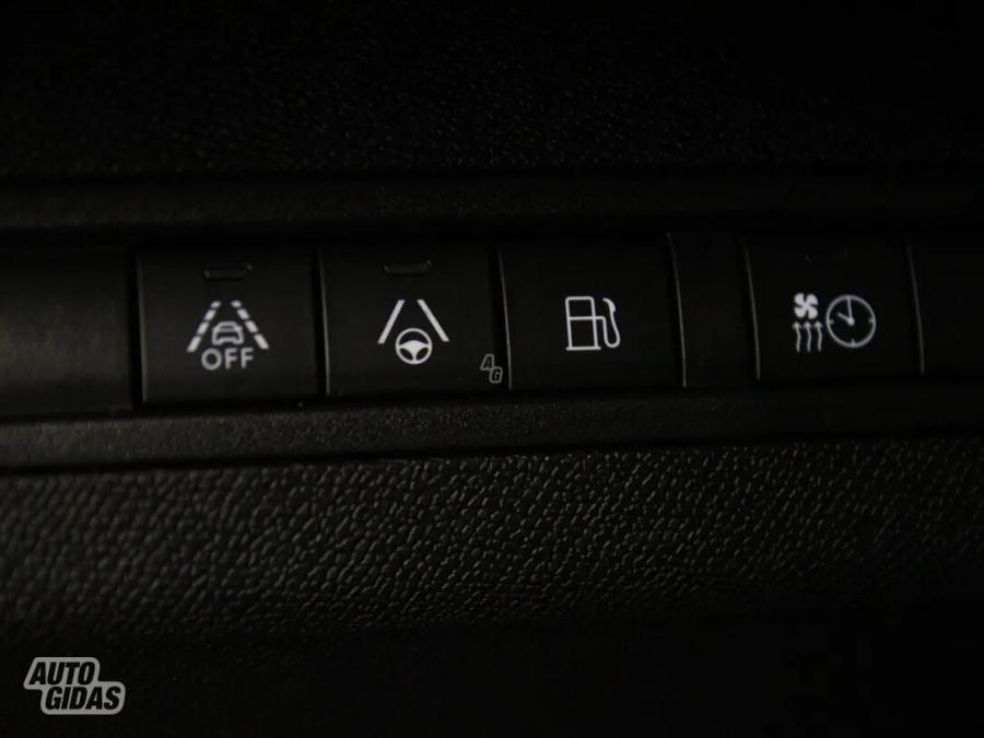 Grey Peugeot 3008 2020 in Vilnius, with an engine capacity of 1.60 L and mileage of 239 thousand km for 14699 €, photo 31 on AUTOMOTO.COM.LV