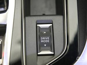 Grey Peugeot 3008 2020 in Vilnius, with an engine capacity of 1.60 L and mileage of 239 thousand km for 14699 €, photo 32 on AUTOMOTO.COM.LV