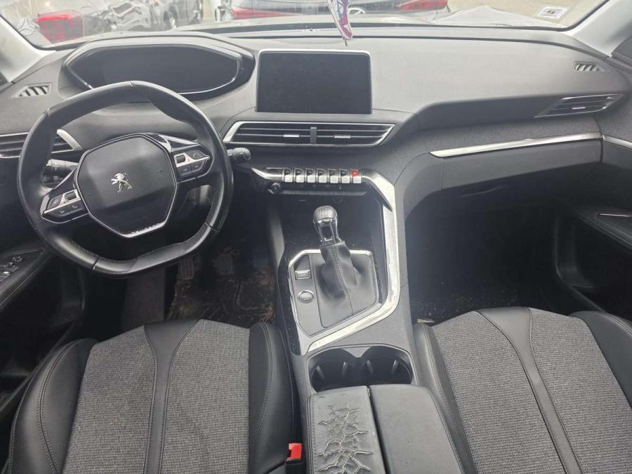 Pelēks Peugeot 3008 2020 Tauragė, ar dzinēja tilpumu 1.20 L un nobraukumu 99 tūkst. km par 5600 €, foto 3 vietnē AUTOMOTO.COM.LV