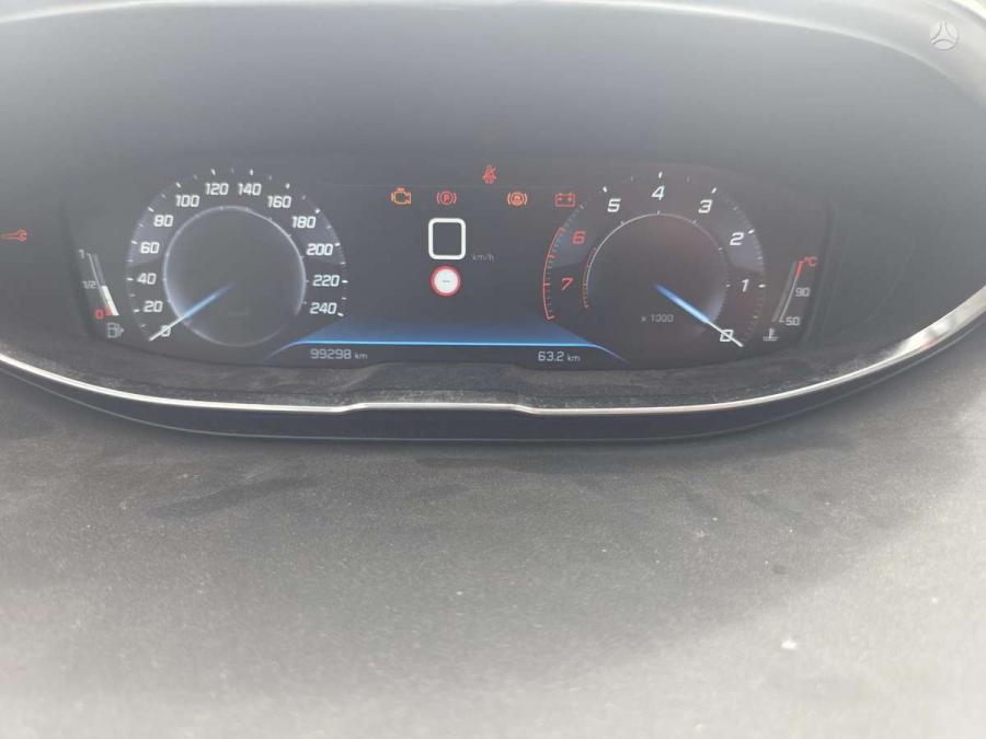 Pelēks Peugeot 3008 2020 Tauragė, ar dzinēja tilpumu 1.20 L un nobraukumu 99 tūkst. km par 5600 €, foto 13 vietnē AUTOMOTO.COM.LV