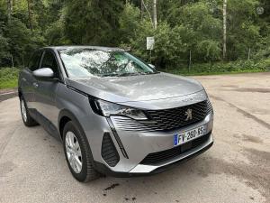 Grey Peugeot 3008 2020 in Taurage, with an engine capacity of 1.20 L and mileage of 230 thousand km for 9250 €, photo 4 on AUTOMOTO.COM.LV