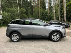 Grey Peugeot 3008 2020 in Taurage, with an engine capacity of 1.20 L and mileage of 230 thousand km for 9250 €, photo 5 on AUTOMOTO.COM.LV