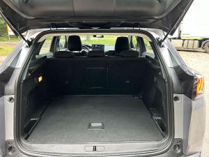 Grey Peugeot 3008 2020 in Taurage, with an engine capacity of 1.20 L and mileage of 230 thousand km for 9250 €, photo 15 on AUTOMOTO.COM.LV