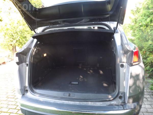Pelēks Peugeot 3008 2020 Jelgava, ar dzinēja tilpumu 1.50 L un nobraukumu 110 tūkst. km par 16999 €, foto 6 vietnē AUTOMOTO.COM.LV